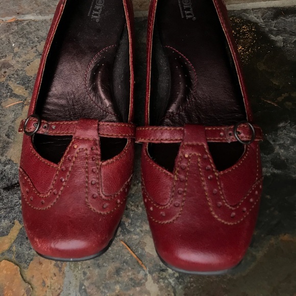 Born | Shoes | Born Red Shoes Size 6 365 | Poshmark